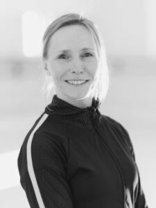 Focus class: petit allegro - two-to-two jumps - The Royal Ballet School ...